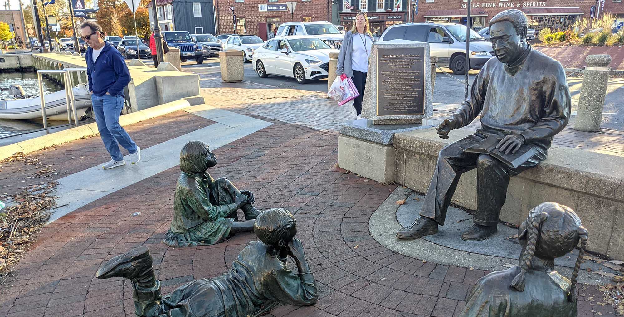 The Kunta Kinte-Alex Haley Memorial Imaginatively Portrays the Triumph ...